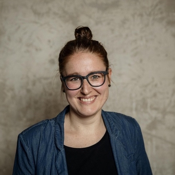 Julia Post @ reflecta.network