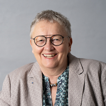 Dr. Steffi Lange @ reflecta.network