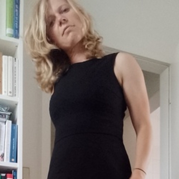 Jennifer Lang @ reflecta.network